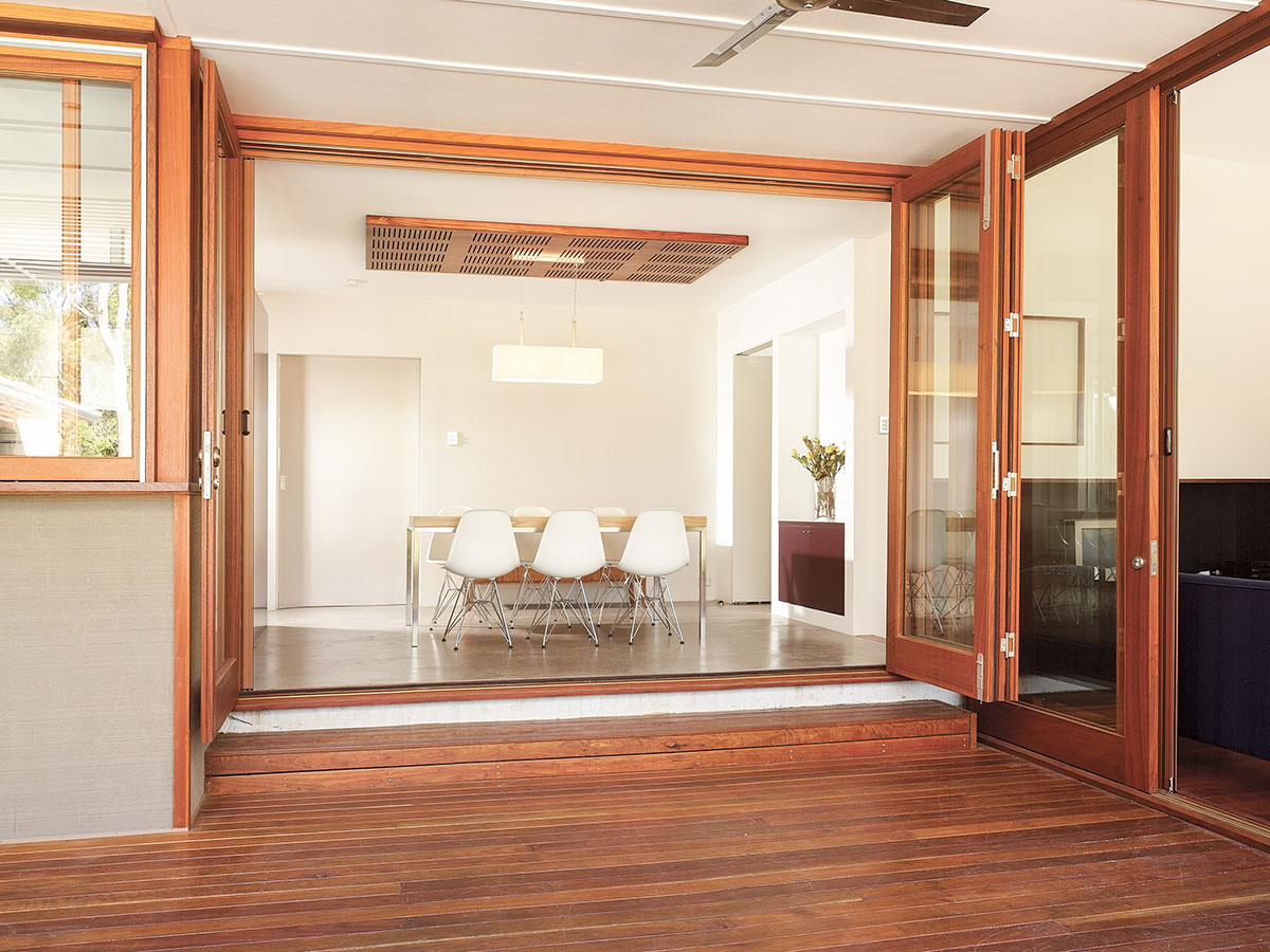 Eclipse Folding Door Systems with Fibre Glass or Wood Doors – Eclipse ...